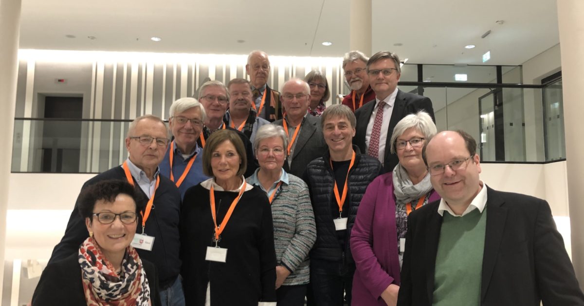 Sabine Tippelt (SPD) lädt AG Bahn Holzminden-Höxter und Holzmindener ...